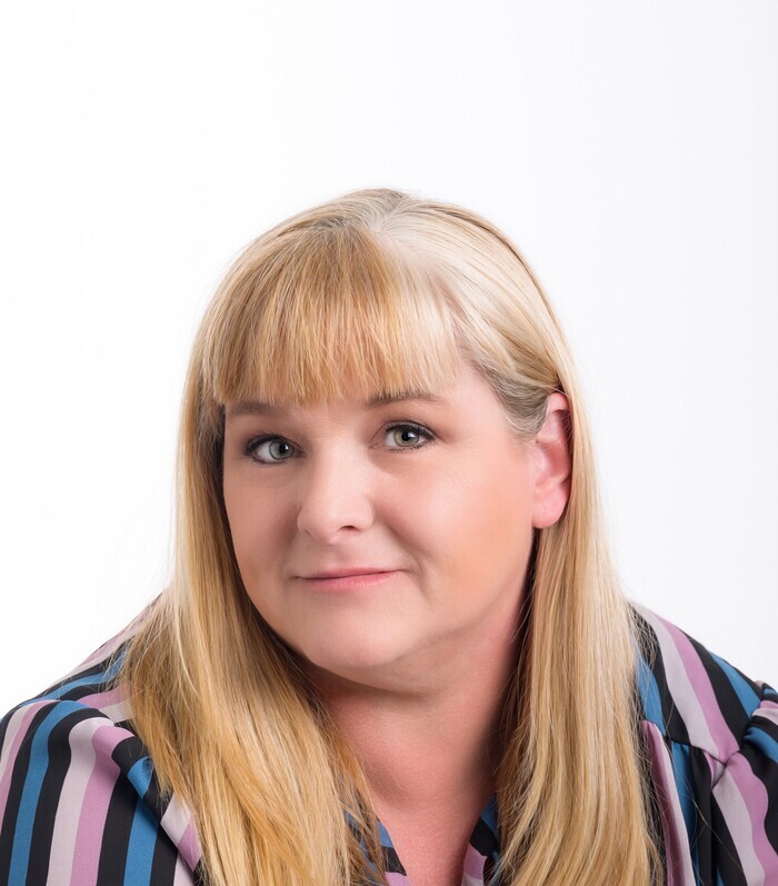 Grace Goodwin (Author of Bachelor Beast)