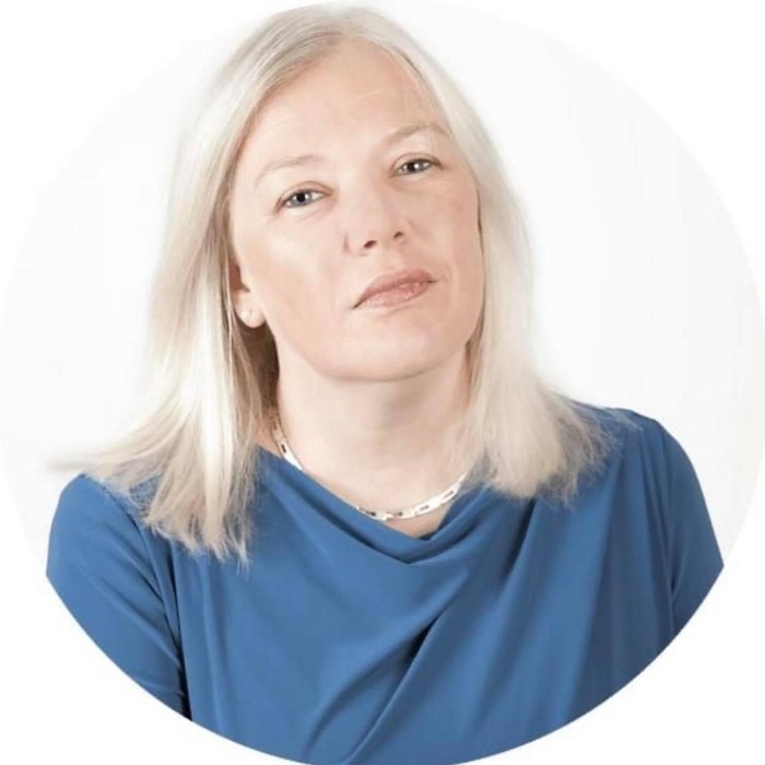 Lucy Brazier (Author of The Modern-Day Assistant) Lucy Brazier (Author of The Modern-Day Assistant)