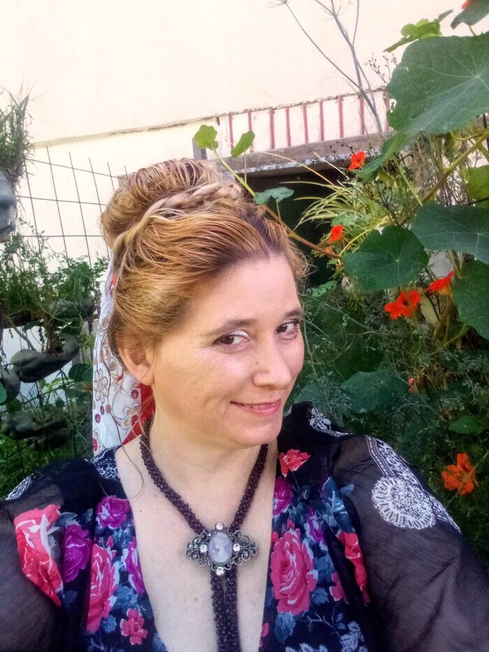 Marie Anzalone (Author of Slaying Dragons with Clorox and Holy Water)