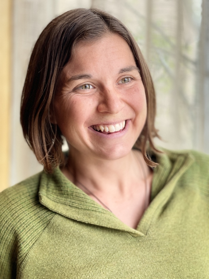 Shayla Kiddo Paradeis (Author of Footprint of a Heart)