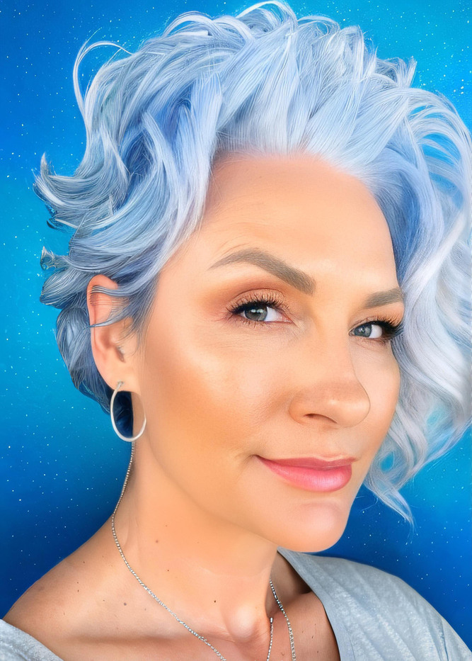 Ruby Fox (Author of Dead Famous)