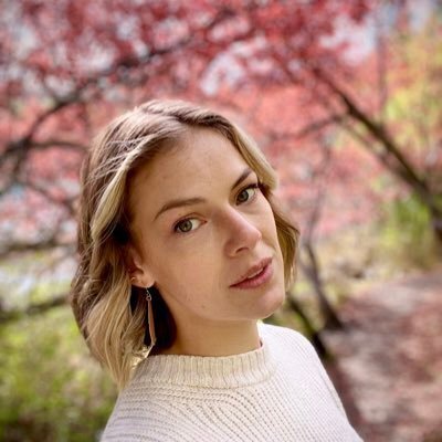 Enna Hawthorn (Author of The Golden Rose Of Valenul)