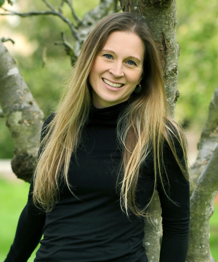 Kristen Perrin (Author of How to Solve Your Own Murder)