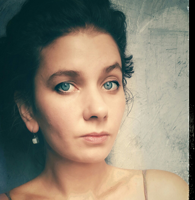 Jenny Richter (Author of The Pearl on the String)