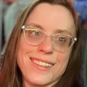 Laurel Simon (Author of Tangled Chords)