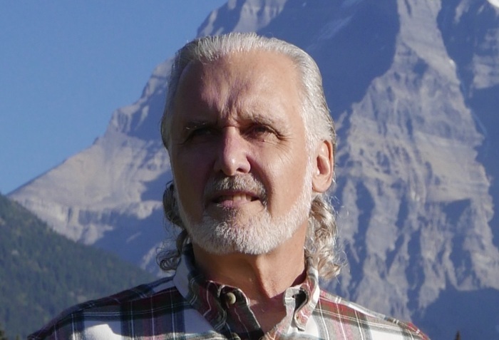Glenn P. MacDonald (Author of The Caloris Rim Project)