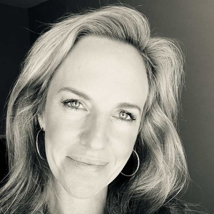 Heather Spiva (Author of The Puzzle Master)