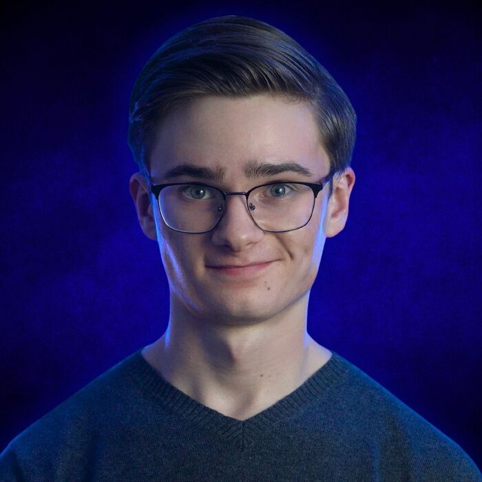 Grayson Taylor (Author of Fallen Nation)