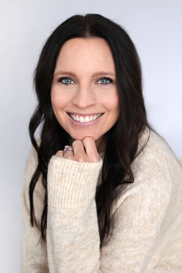 Megan Reinking (Author of The Ohana Cottage)