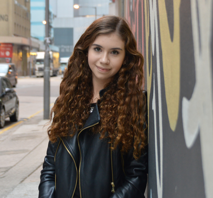 Elena Handtrack (Author of Richtig lernen. Dein Guide für Schule und ...