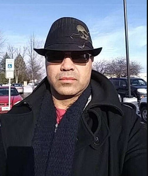 Francesco Santora (Author of Sisters of shadow)