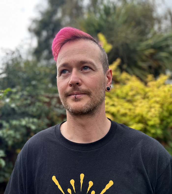 Tom Harris (Author of Your Neighbour Kills Puppies)