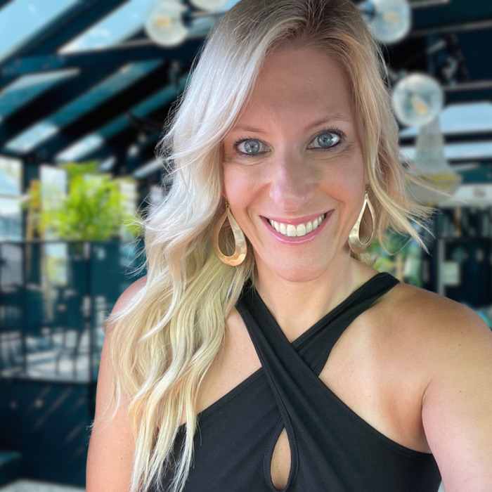 Maggie Cole (Author of Ruthless Stranger)