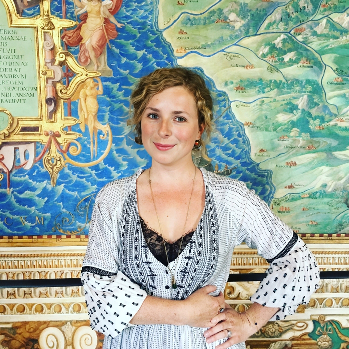 Anna Rasche (Author of The Stone Witch of Florence)