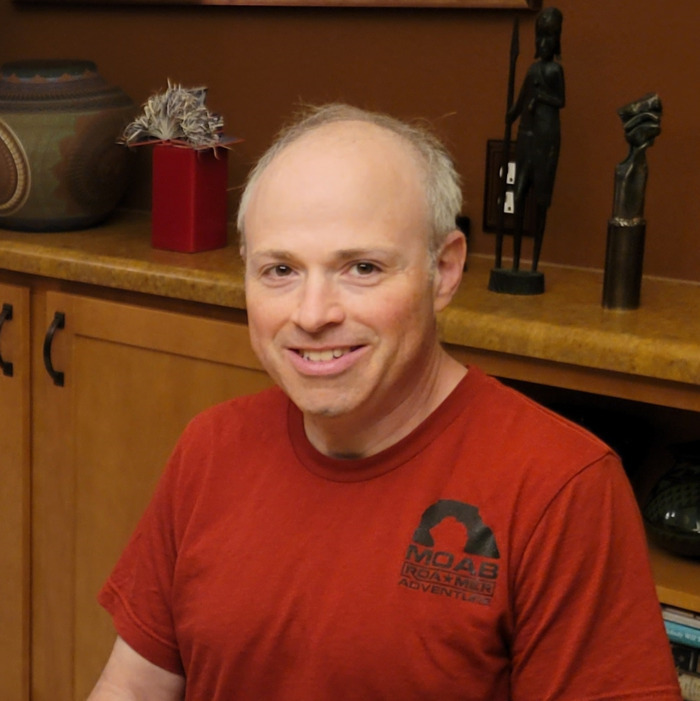 Stuart de Jong (Author of Simon’s Run and Other Adventures)