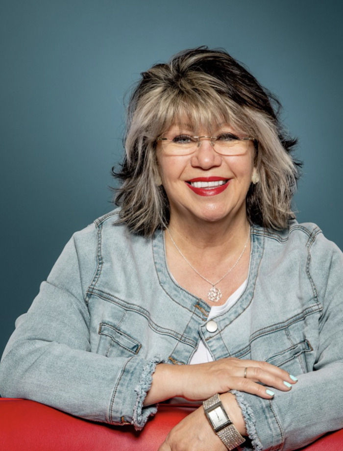 Milly Johnson (Author of The Teashop on the Corner)