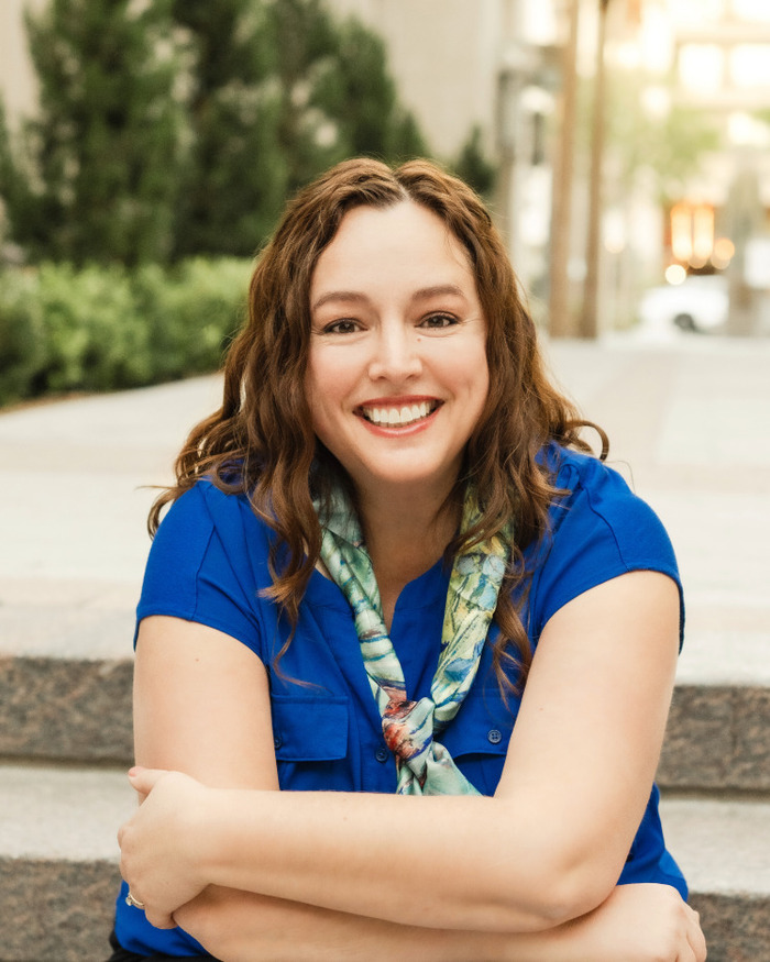 Amanda Skenandore (Author of The Second Life of Mirielle West)