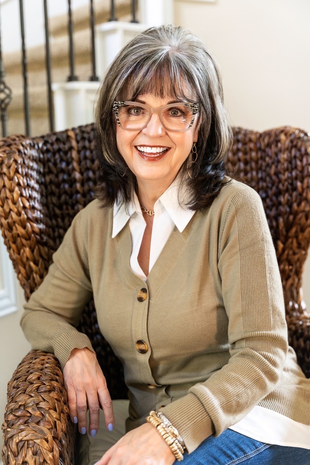 Lynne Gentry (Author of Walking Shoes)