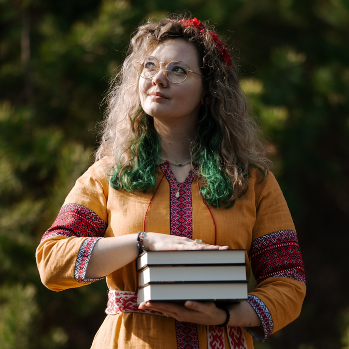 Wiktoria Korzeniewska (Author of Czerwona baśń)