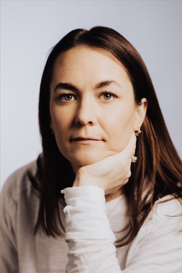 Leigh Lucas (Author of Landsickness)