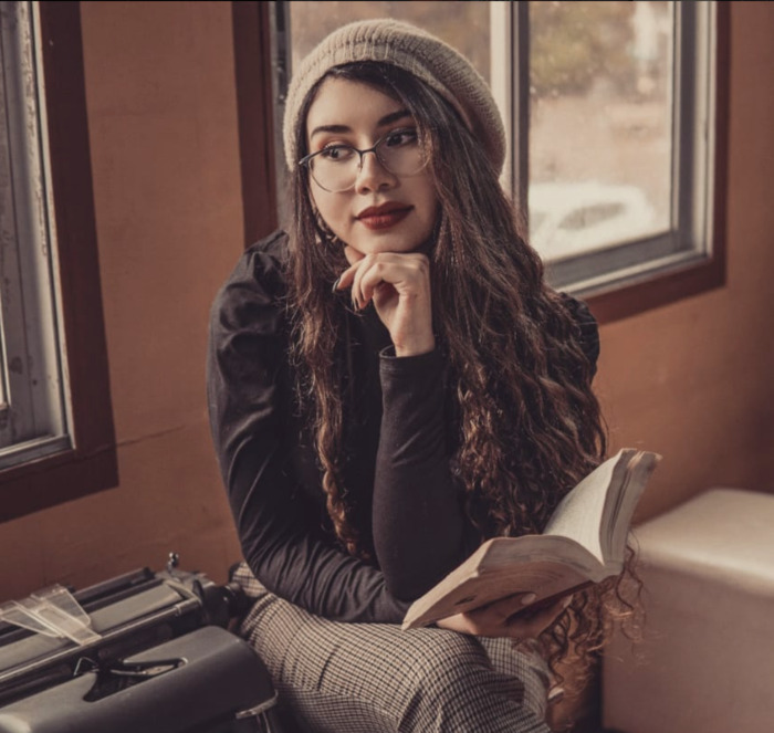 Ángela Arcade (Author of Dorian)