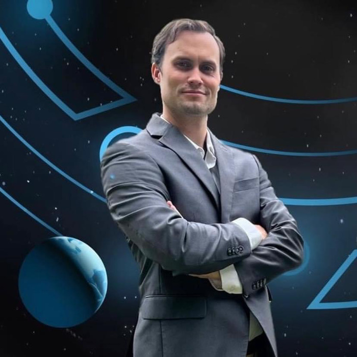 Scott Appleton (Author of Swords of the Six)