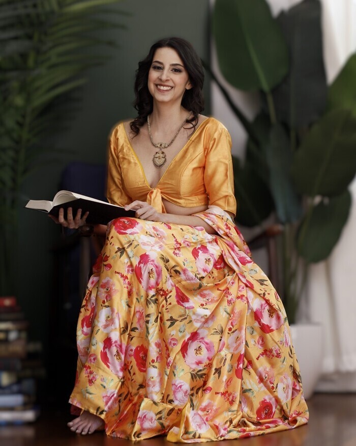 Alysha Rameera (Author of Her Soul for a Crown)