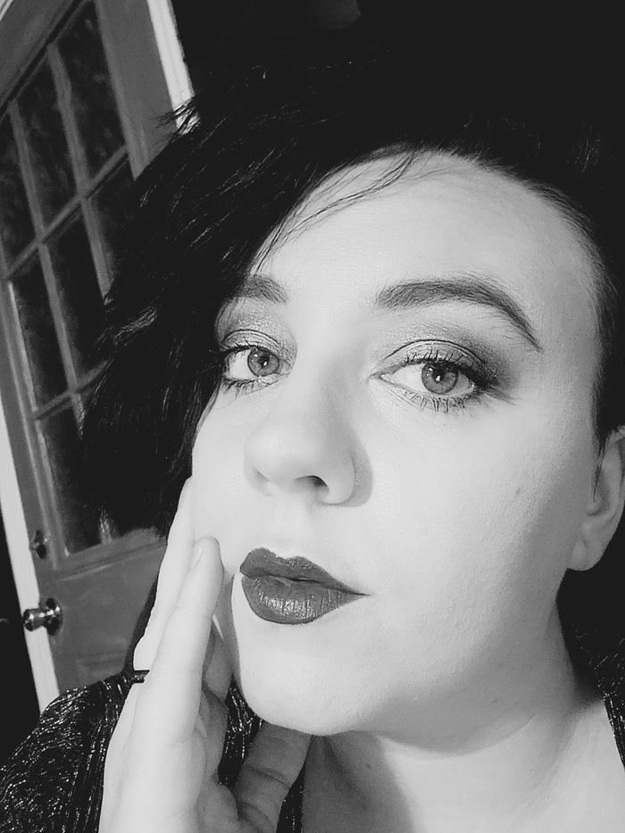 Kisa Rayen (Author of Undead Redemption)