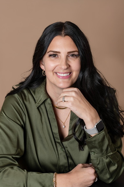 Jennifer Maughan (Author of Veiled Voyage)