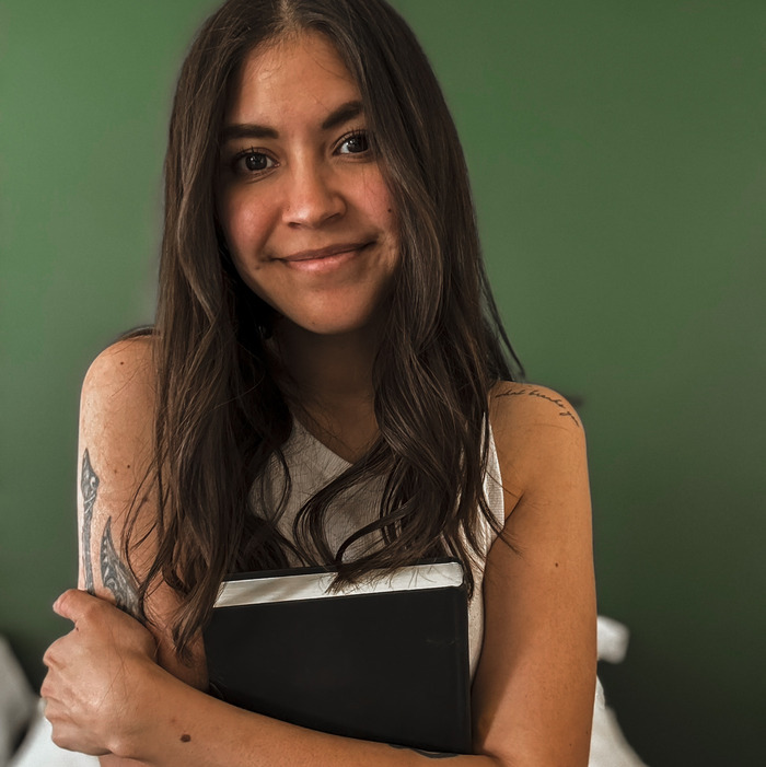 Ivy King (Author of Fractured Fear)