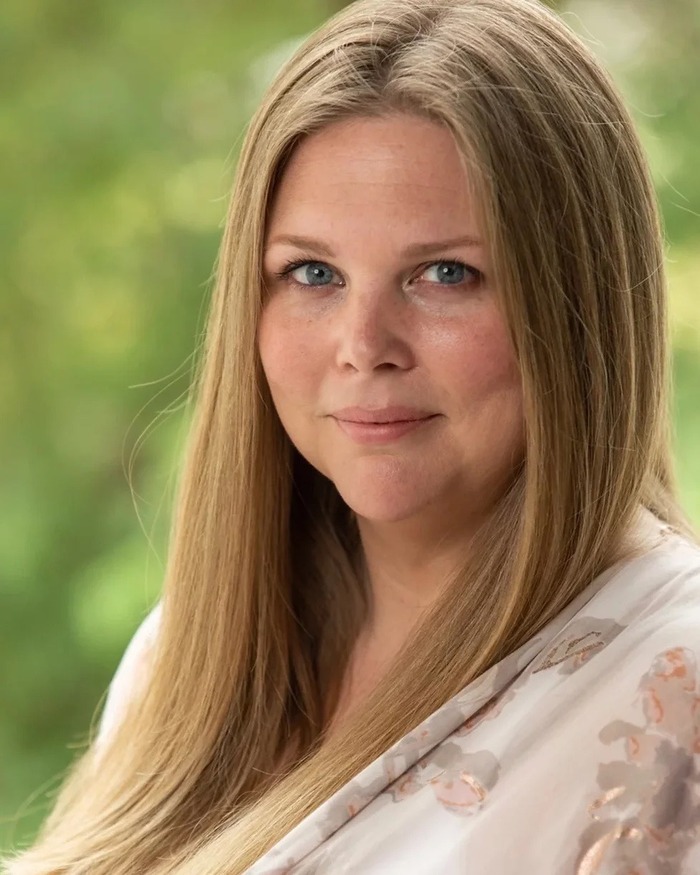 Helen Gretchen Jones (Author of Healing Whispers From Spirit Guides)