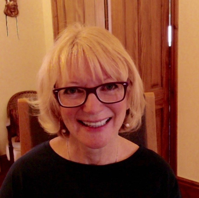 Susan Stephens (Author of Desert King, Pregnant Mistress)