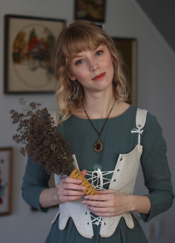 Grace Ellen Queen (Author of Accomplishments & Accomplices)