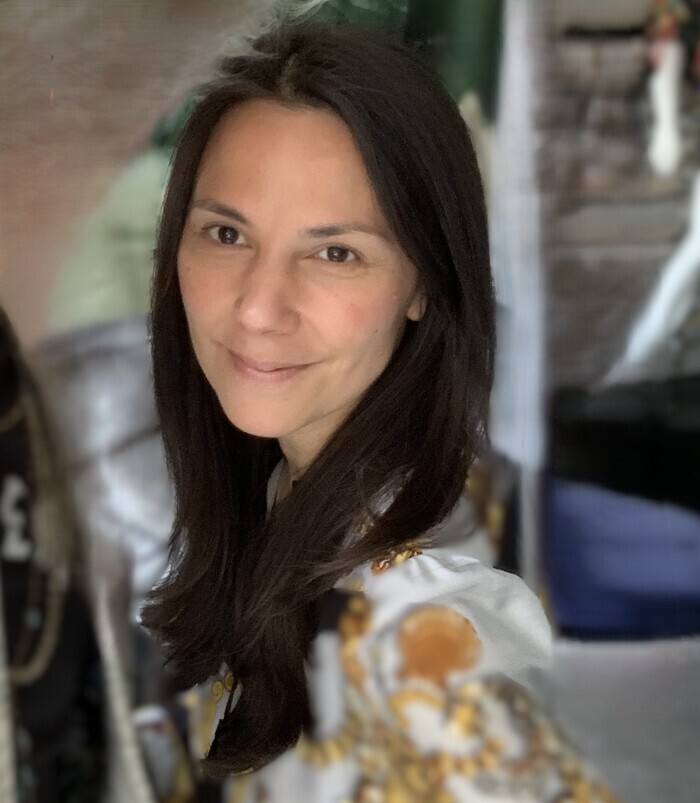 Sarah Rader (Author of The Archive)