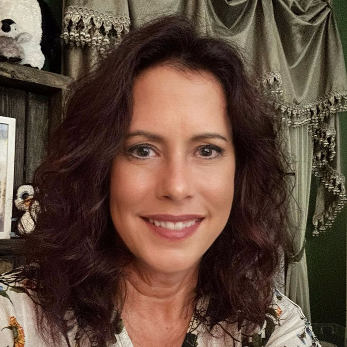 Charlene Williams (Author of The Alchemy of Bridges)