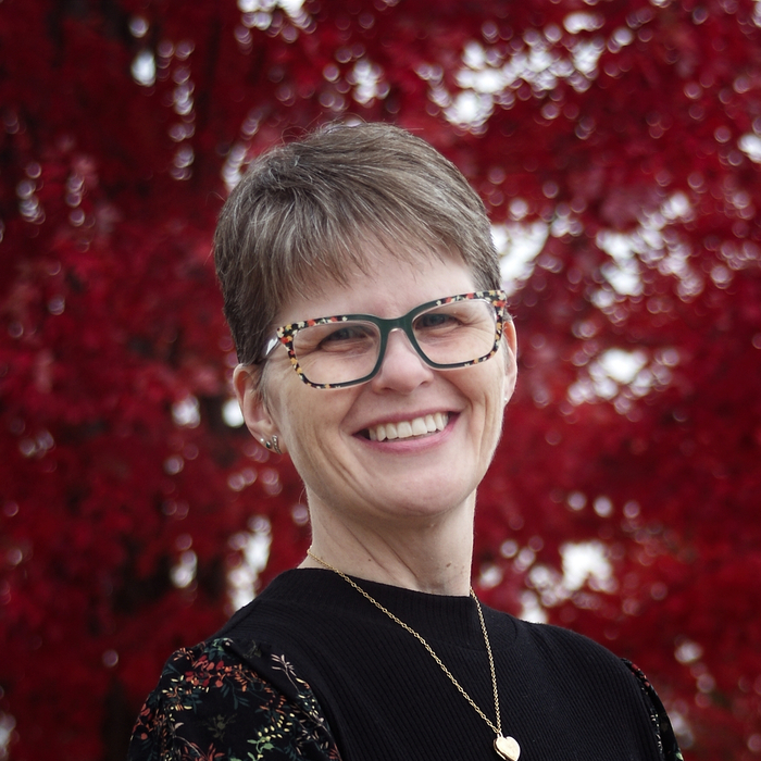 Katie Mettner (Author of Meatloaf And Mistletoe)