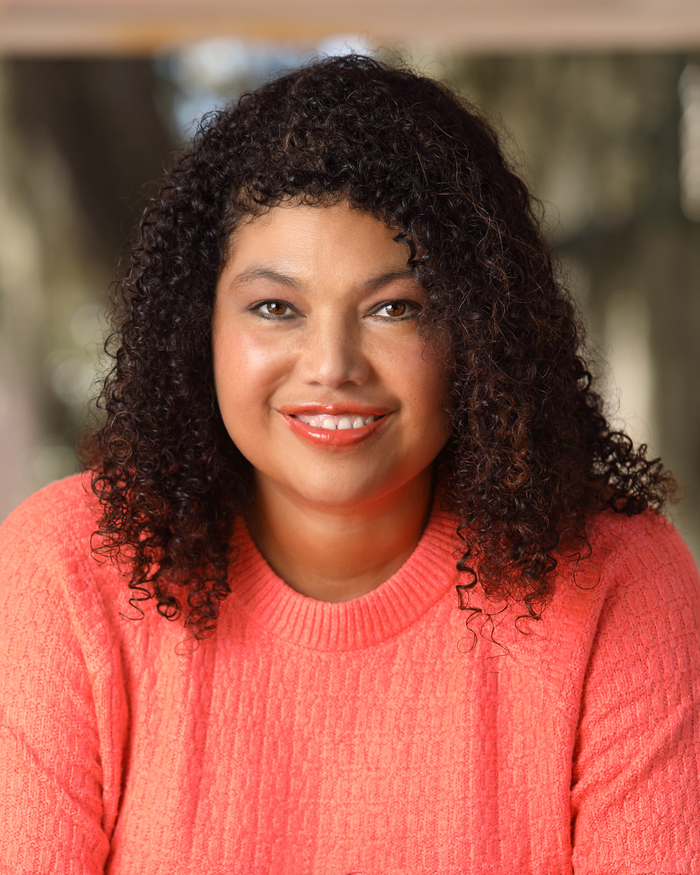 Laura Elizabeth Salas ( of Romancing the Holidays, Volume Two)