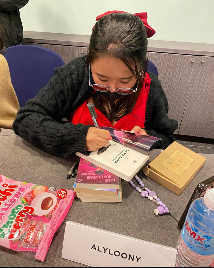 Alyloony (Author of "Break the Casanova's Heart" Operation)