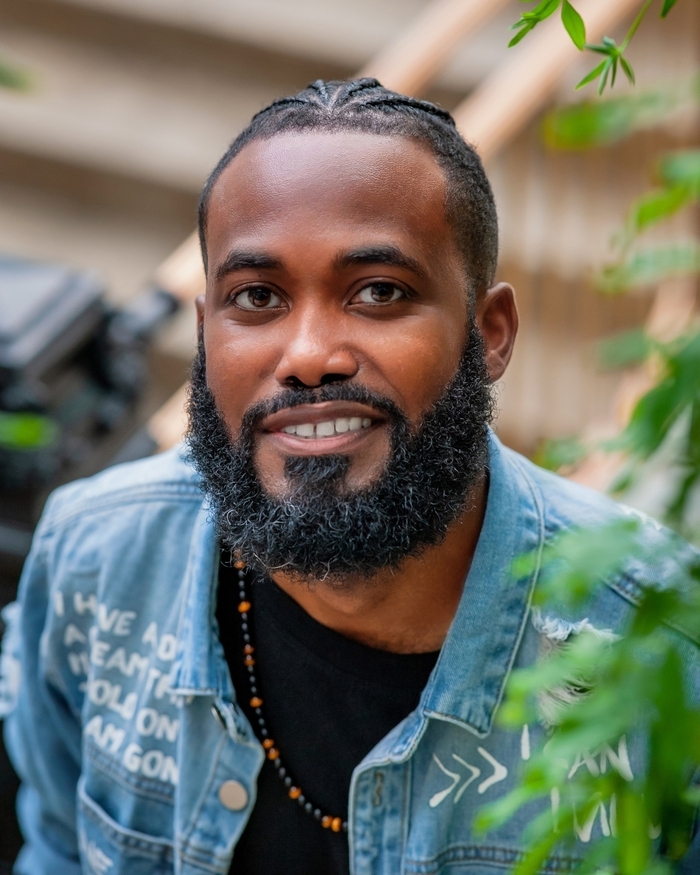 Russell J. Earle Jr. (Author of Until I Came Home)