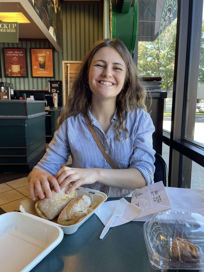 Cassidy Bryant (Author of Letters from Hadley)