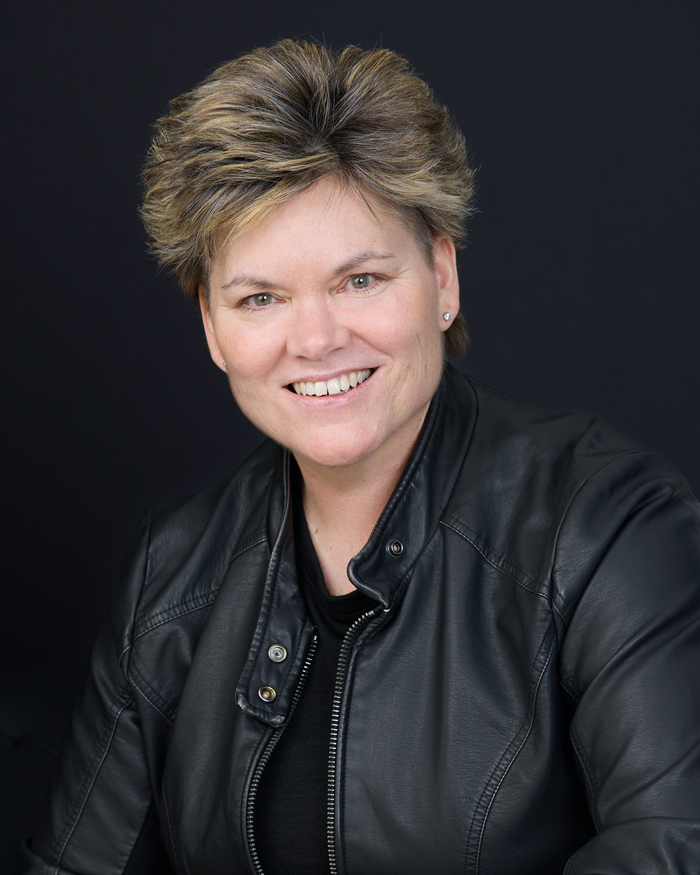 Ann Richards-Farnsworth (Author of Misbranded)