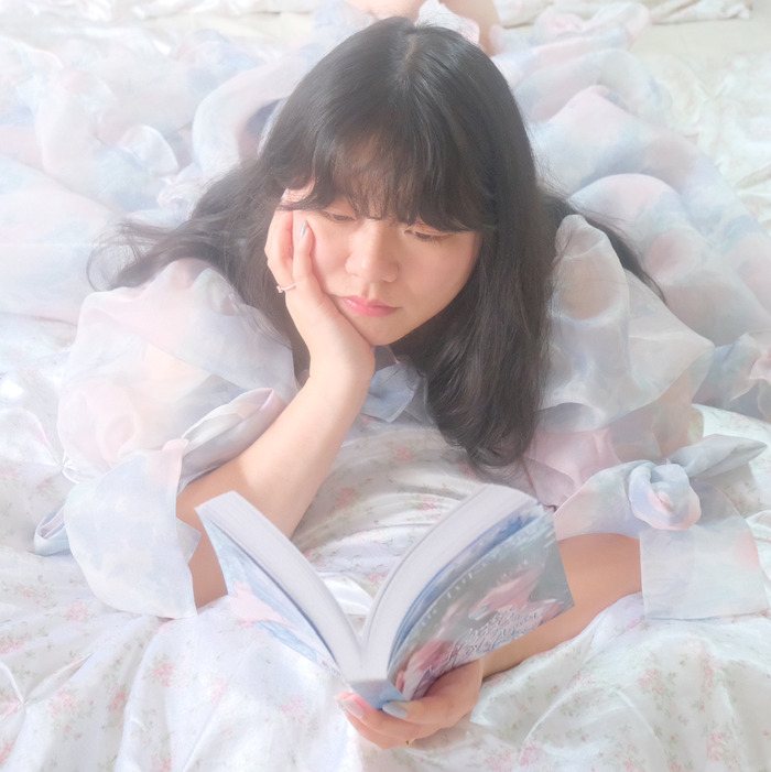 Michiko Su (Author of Promise Me You'll Love Again)