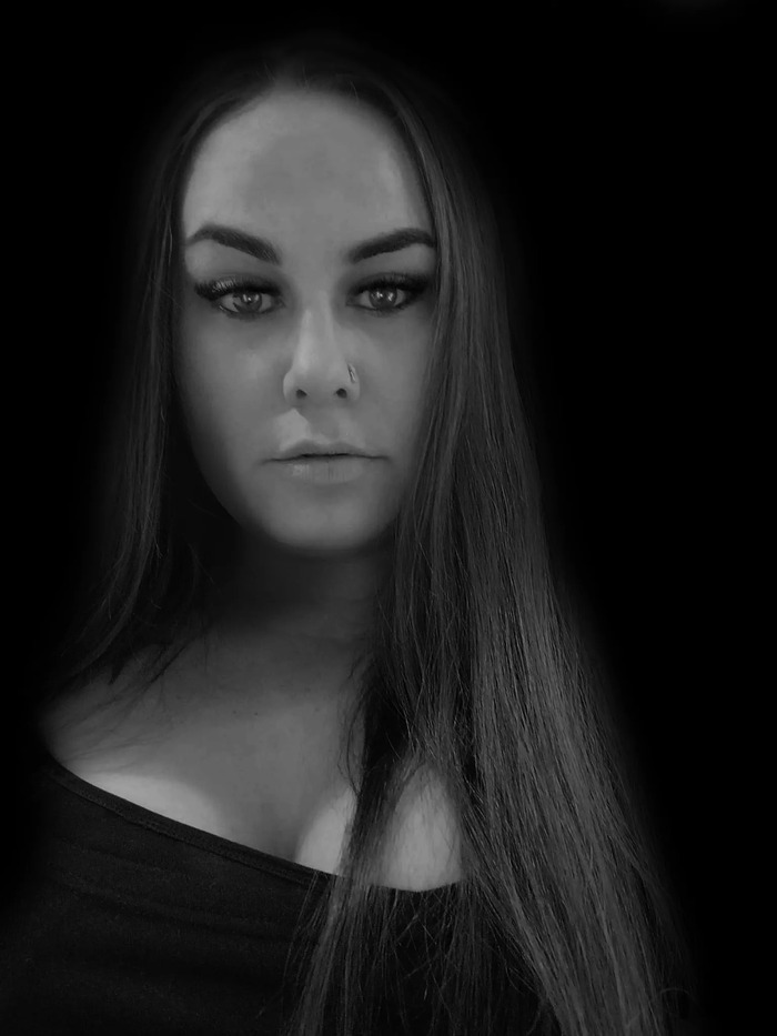 Samantha Barrett (Author of Dirty Priest)