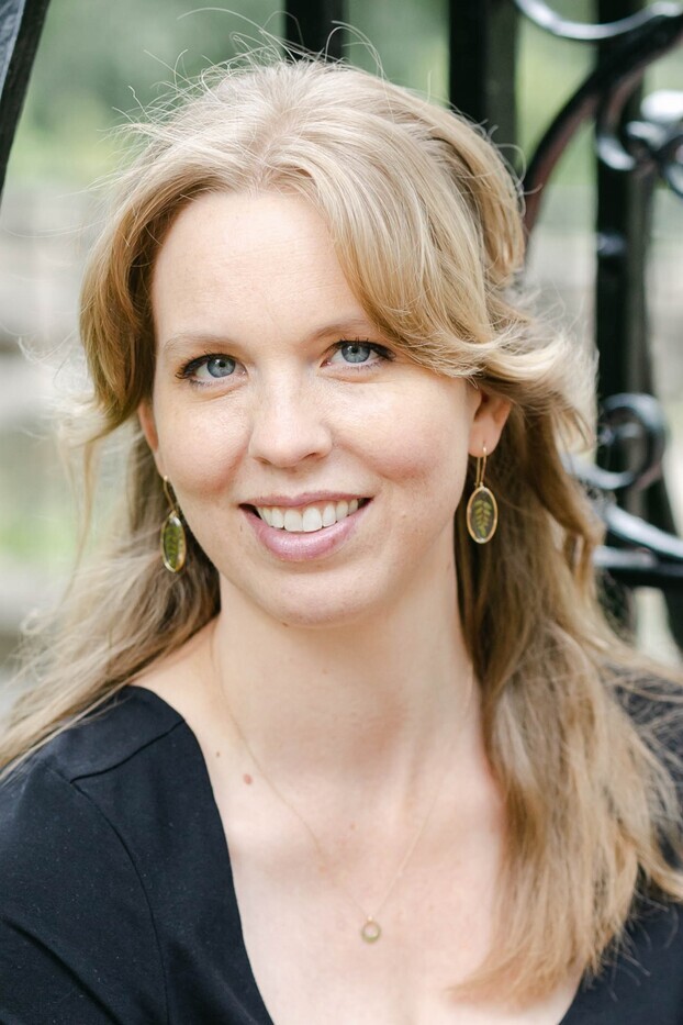 Jennifer Mandula (Author of The Geomagician)