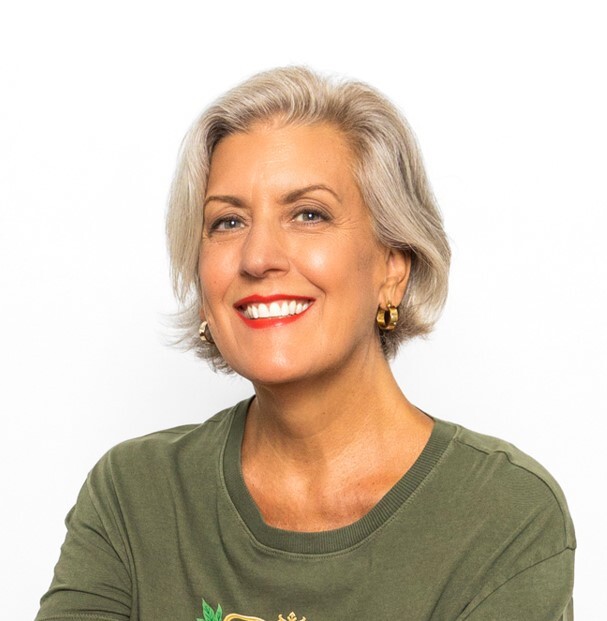 Lisa Peachey (Author of Everything Is Not Peachey)