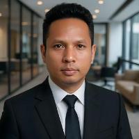 Muhammad Ari Pratomo (Author of The Daily Pen of a Lawyer)