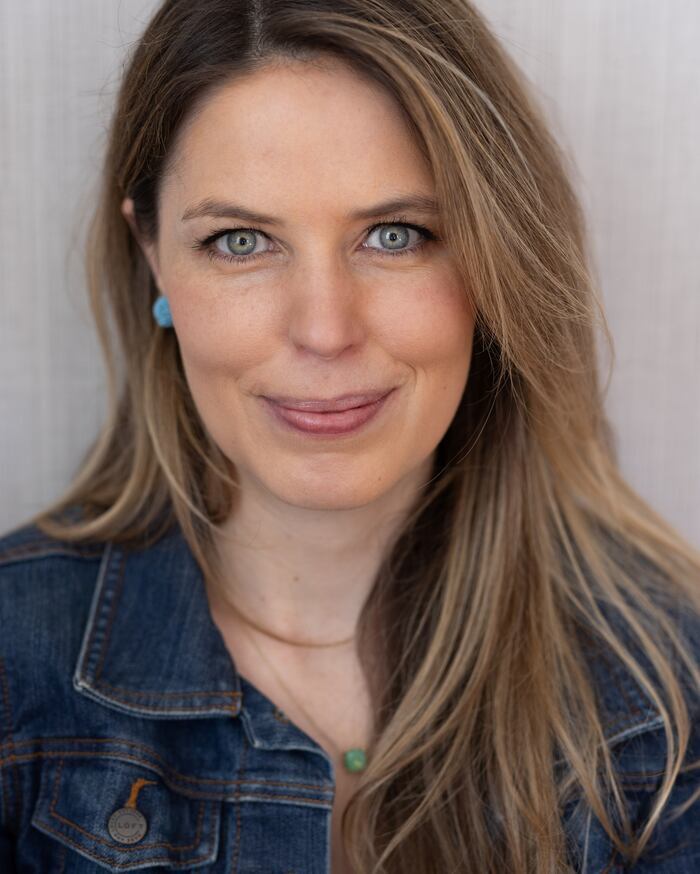 Caitlin Forbes (Author of What Comes Next)