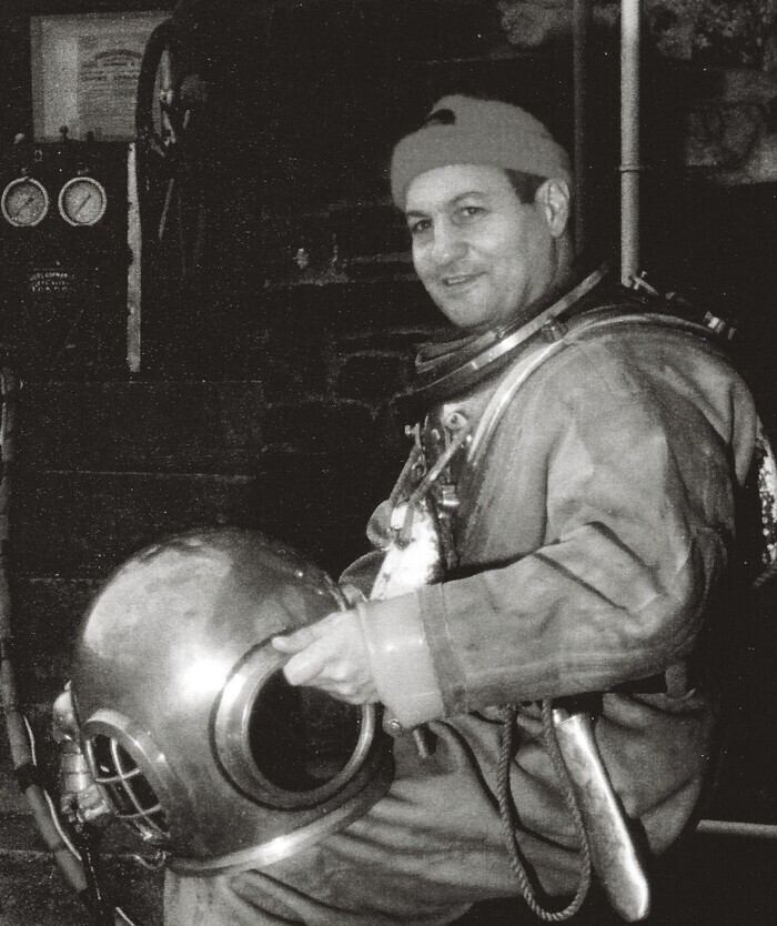 George W. Munro (Author of THALATHAH)
