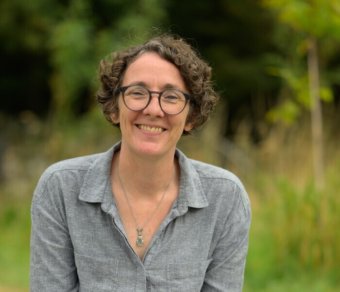 Sophie Anderson (Author of The House with Chicken Legs)