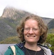 Heidi (heidi_reads) - Australia (1,655 books)